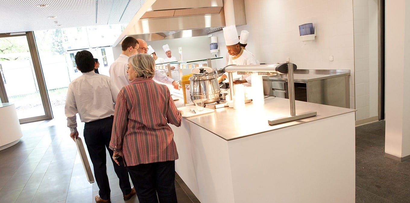 FRANCE within the network Newrest, solutions from catering Unlimited